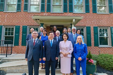 李대통령 서재필기념관 찾아 “미래세대에 독립운동 역사 알려야”