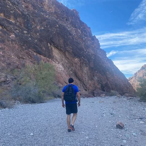 Crack In The Mountain Trail Havasu Lux Stays