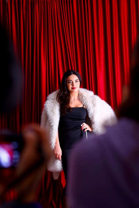 გილოცავთ ახალ 2025 წელს 🍾მეგობრებო გისურვებთ ოცნებების ასრულებას ჩვენს ქვეყანას კი ევროპულ