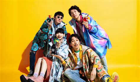 大阪発！人気若手芸人たち6名で結成されたバンド『ジュースごくごく倶楽部』が語る「お笑い」と「音楽」の親和性 Rolling Stone