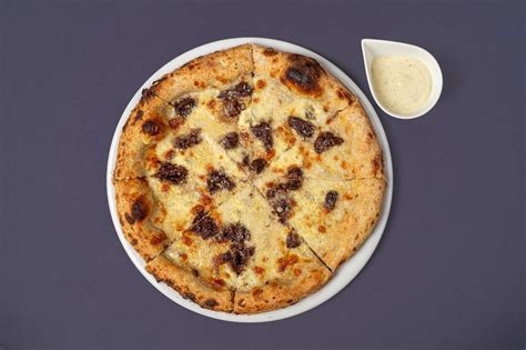 Замовити італійську ароматну піцу з доставкою