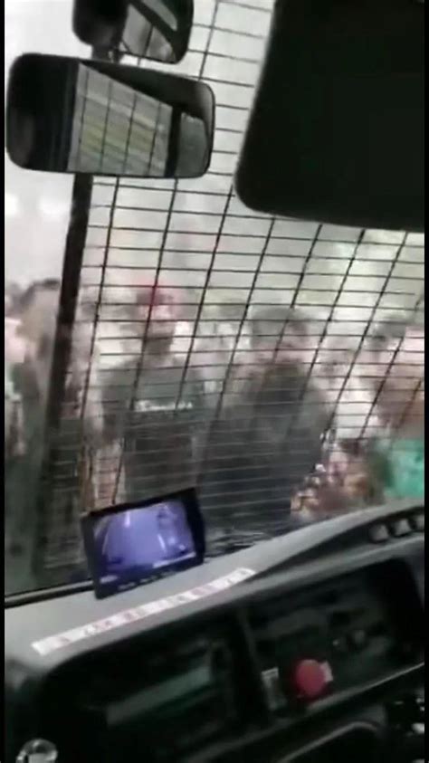 香港示威者不是暴徒？敢不敢看看这段视频！