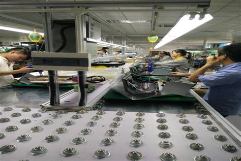 专业深圳SMT贴片加工 PCB Assembly SMT Factory DIP插件加工 成品组装服务 PCB组装 OEM代工代料 电子合约代工厂