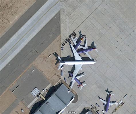 Big Beautiful Milf Breastfeeds In Public Rplanesgonewild