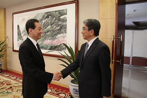 全国人大外事委员会副主任委员王超会见 日本驻华大使垂秀夫 中国人大网