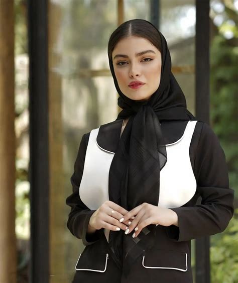 استایل آوانگارد تنها با دو رنگ سیاه و سفید جذابیت استایل به جز رنگ به