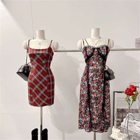 이프유마인 바캉스룩페미닌 가을 뱀파이어 로즈 플라워 나염 셔링 프릴 레이스 트임 맥시 머메이드 A라인 플레어 슬립 뷔스티에 나시 롱 원피스