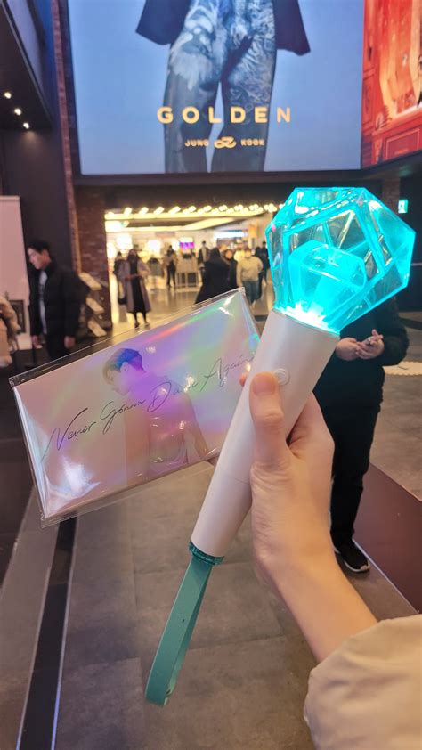 Shinee Community Post 오늘 용산아이파크몰 Cgv 영화관에서 비욘라 더 무비 태민 엔 지 디 에이 봤는데 역시 언제나 다시봐도 태민오빠 무대는 멋지고