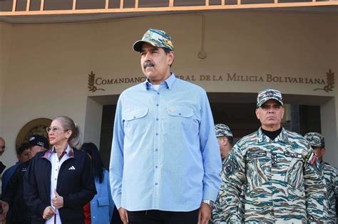 Maduro Incorpora A La Milicia Nacional Bolivariana A Los Cuadrantes De Paz Dateando