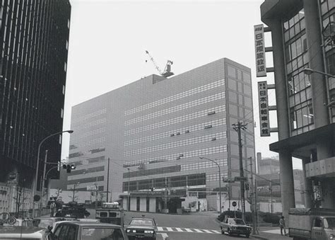 New Us Embassy In Tokyo To Open During Bicentennial Week Photograph By Retro Images Archive