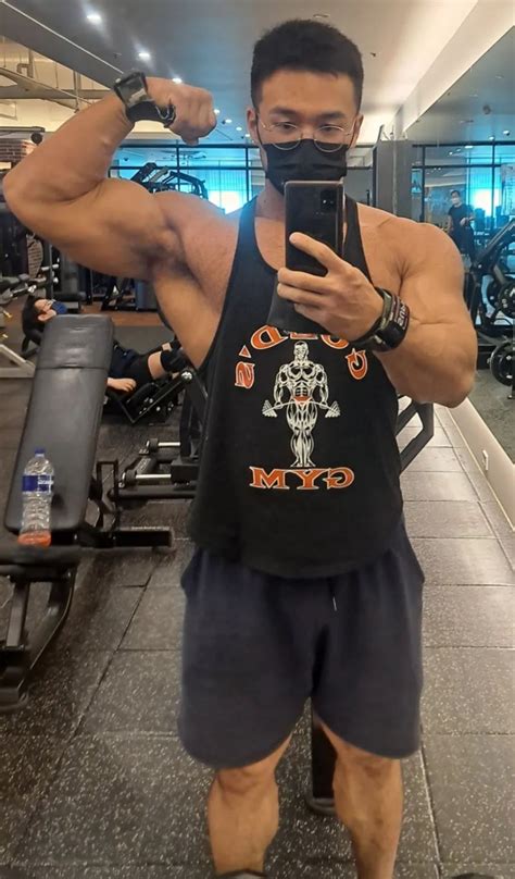 Muscle Flex R Asianguyssfw