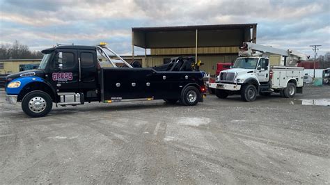 International 4x4 Bucket Truck Hookup For Tow YouTube
