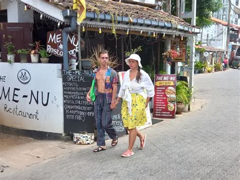 ඉක්වදෝරය සන්නද්ධ කල්ලි ග්‍රහණයට ලක්වූ රටක් බවට පත්වූ හැටි Bbc News සිංහල