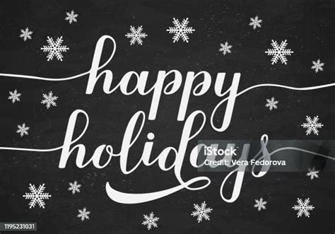 눈송이와 칠판 배경에 해피 홀리데이 서예 손 문자 크리스마스와 새해 복 야 타이포그래피 포스터입니다 인사말 카드 배너 전단지 등을위한 벡터 템플릿을 쉽게 편집 할 수