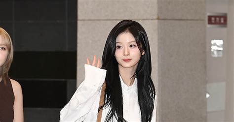 엔믹스 설윤 눈부신 각선미[엑s Hd포토]