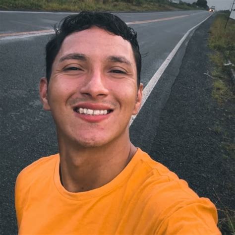 Samuel Ramil Samuel Ramil • Threads Say More