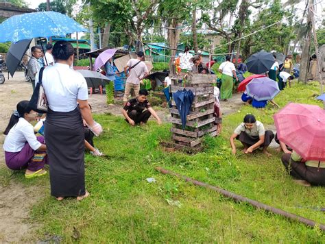 ပုဏ္ဏားကျွန်းမြို့ ဓမ္မမဏ္ဍိုင်ဘုန်းတော်ကြီးကျောင်းတိုက်၌ စုပေါင်းသန့်ရ