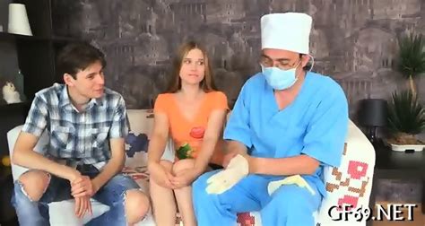 Expanding A Tight Pussy Eporner