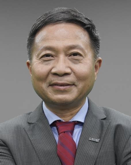 2024 ieee william cherry award will be presented at the 52th ieee pvsc to dr chris xixiang xu