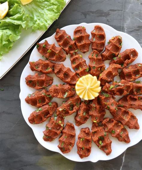 Kolay Çiğköfte Tarifi Mutfakgram Arap Yemekleri Ketçap Domates Salçası