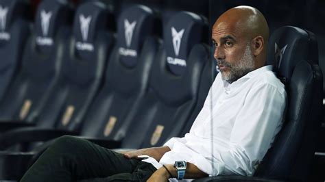 Гуардиола Бернардо остава в Ман Сити