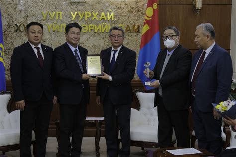 “Тавантолгой” ХК ийг 2021 оны “Шилдэг ил тод компани” аар шалгарууллаа