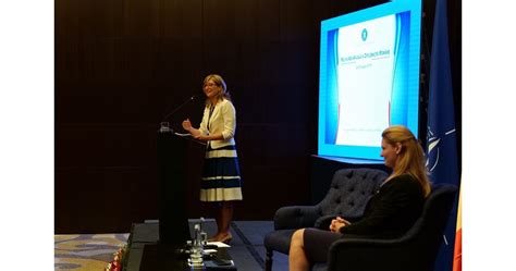 Захариева Енергийната и транспортната свързаност са приоритети в отношенията ни с Румъния