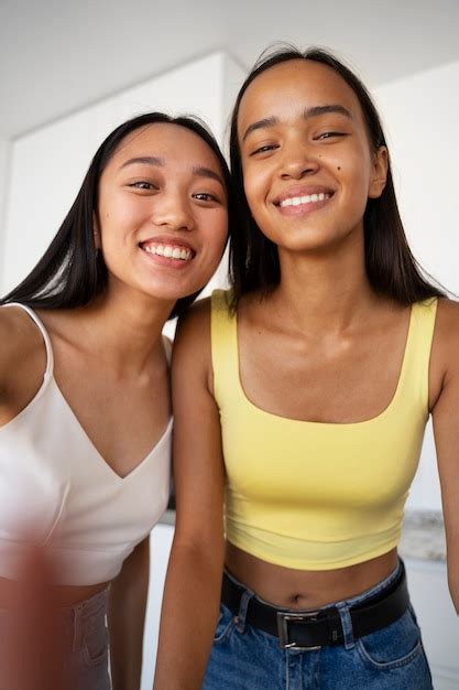 76000 Black Asian Lesbian Pictures