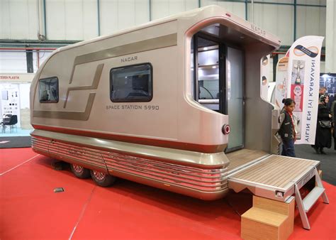 Çekme Karavan Space Station