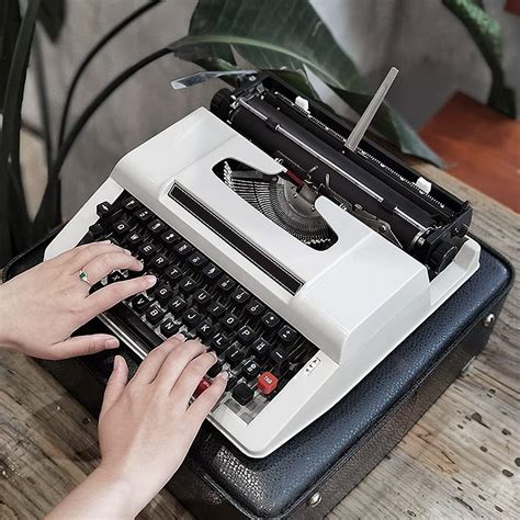 Manual Traditional Typewriter Retro Style Manual Typewriter Classic Word Processor Perfect