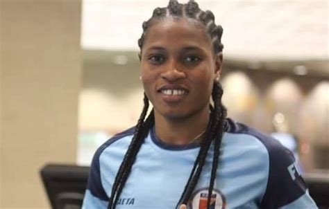 Kethna Louis Age Salary Net Worth Current Teams Career Height And Much More