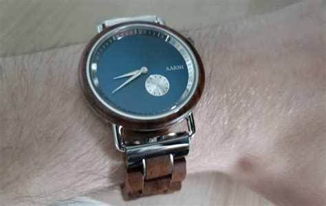 Aarni Sirius Kelloarvostelu Minimalistinen Puukello Vuodenmies