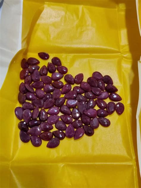 Red Ruby Cut Stones At ₹ 501 Carat In Jaipur Id 2849078531591
