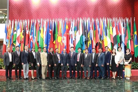 ក្រសួងអប់រំសាកល្បងបង្រៀនភាសាចិននៅសាលារដ្ឋចំនួន២០ សុីសុីថាមស៍