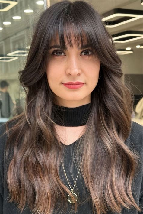 29 Versatile Layered Haircuts That Go Beyond Effortless And Youthful Look