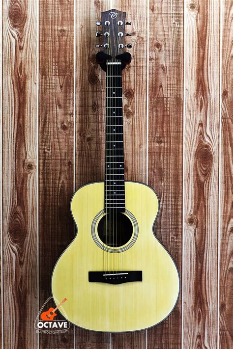 Chard Gs Mini 4 Taylor Barrel Premium Travel Guitar Octave