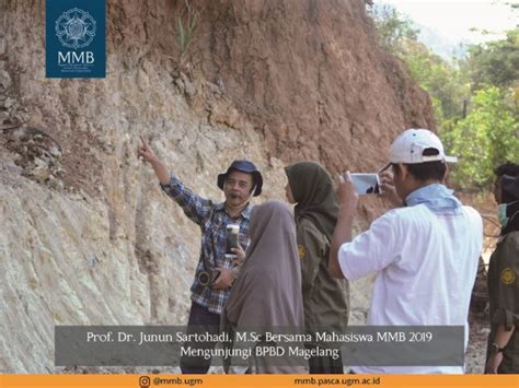 Dokumentasi Field Trip Matakuliah Pengelolaan Multibencana Bersama Prof