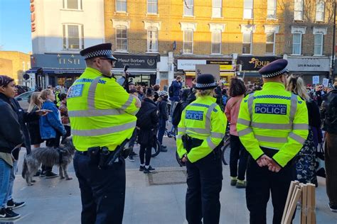 Met Police Teenage Girl Tried To Take Own Life After Strip Search Mum