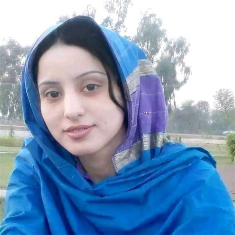 نـــیلـــم بـــی بـــی