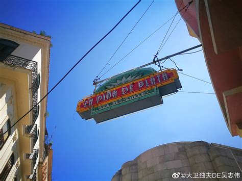 这个世界每天都在变化 在阿拉伯世界之后我又有了新故事
