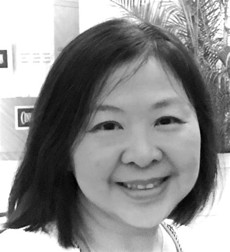 Poh Lin Profile Manifeste