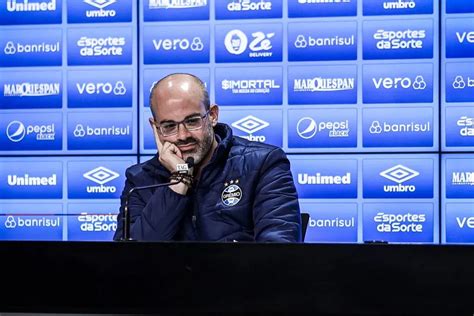 Paulo Caleffi Promete Contratação Nível Suárez No Grêmio Para 2026