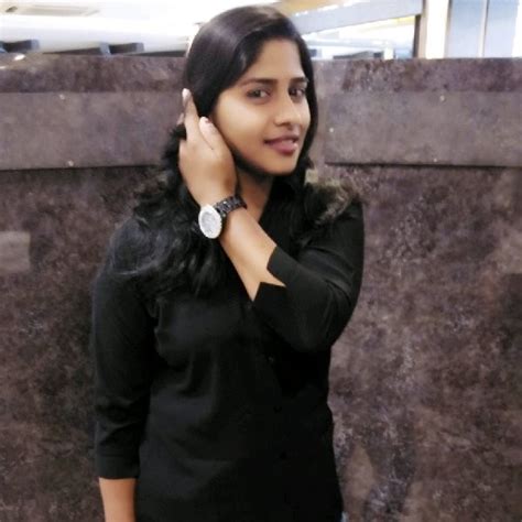 Devika Devika Entrepreneur Qi Groups Linkedin