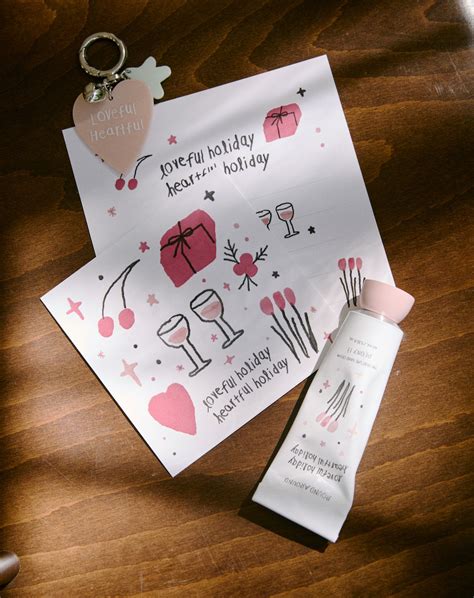 라운드어라운드 ⠀ 내 공간 안에 작은 숲 🌳⠀ 리얼 스톤 디퓨저 ⠀ ⠀ 자연에서 영감을 받은 ⠀ 감각적인 향을 만나보세요 🌿⠀ ⠀ ⠀ 📝𝓗𝓸𝔀 𝓣𝓸 𝓤𝓼𝓮