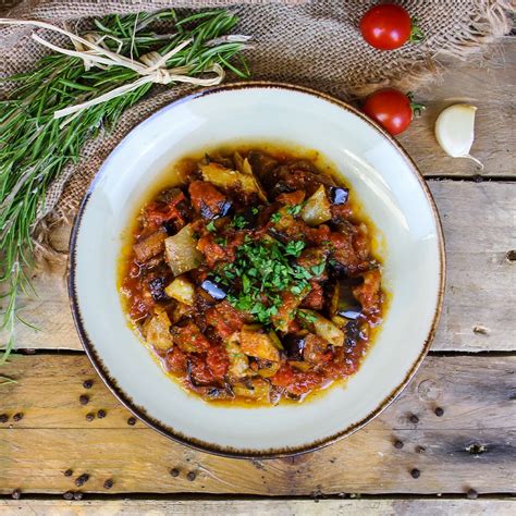 Eggplant In Tomato Sauce Ege Hazır Yiyecek