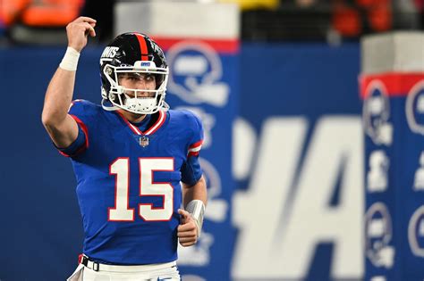 Giants Qb Tommy Devito Keeps Doing The Impossible And Proving He Isnt Just A Novelty Act