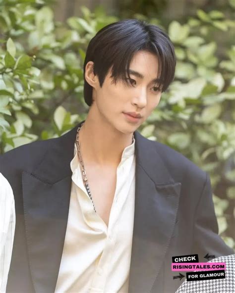 Byeon Woo Seok Biography Age Height Girlfriend Net Worth Career