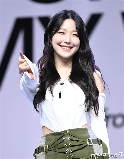 프로미스나인 백지헌 백만불짜리 눈웃음[엑s Hd화보] 나무뉴스