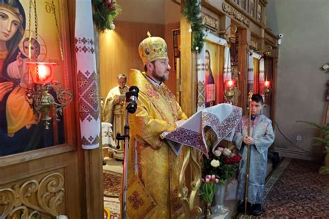 Владика Микола Бичок провів реколекції на парафії у Винниках Матеріали Синод Єпископів