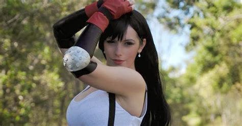 Lightning Palace Cosplay Feature Katyuska Moonfox Is Tifa Im Serious